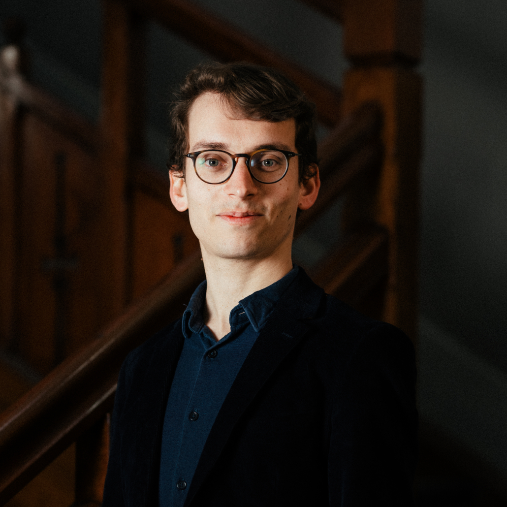 Nicolas, auteur/autrice sur Oya Kephale